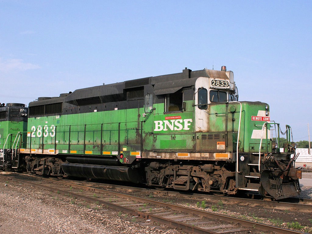 BNSF 2833